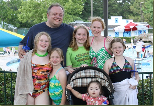 The Jason and Shelly Turpin Family: Saturday at Splash Town